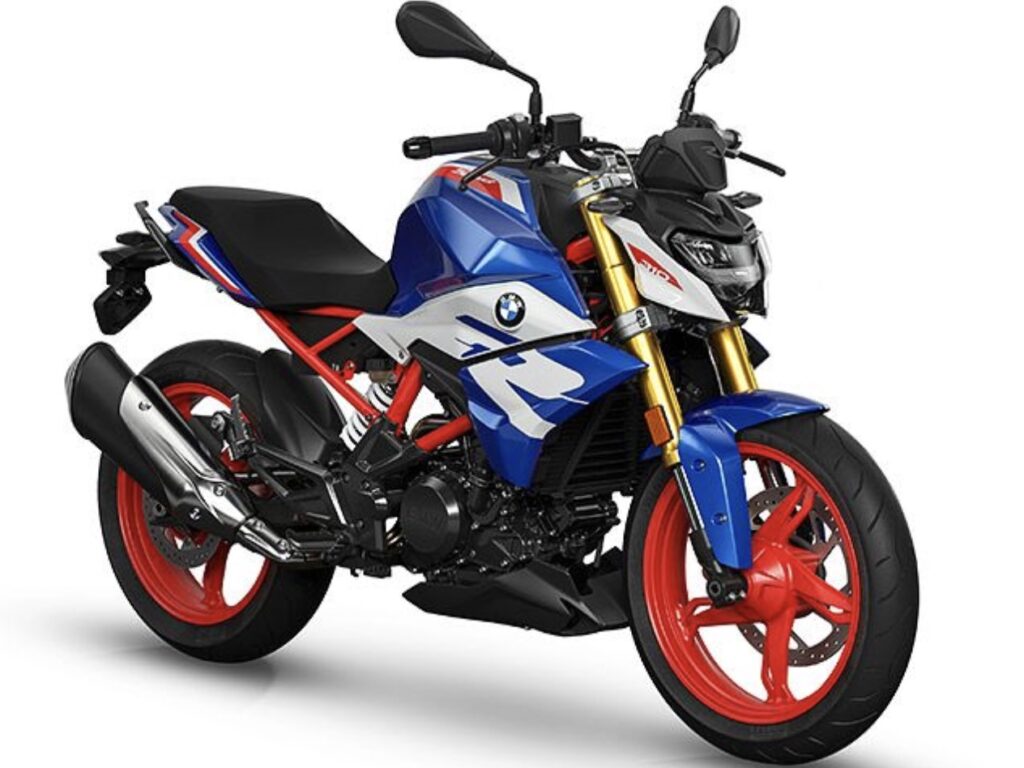 BMW G310Rの評判は賛否？維持費や高速の実力も確認 - バイクマガジンMotoRush